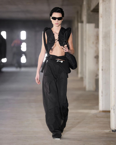 HELIOT EMIL ++ AW23 'CONNECTED FORMS'